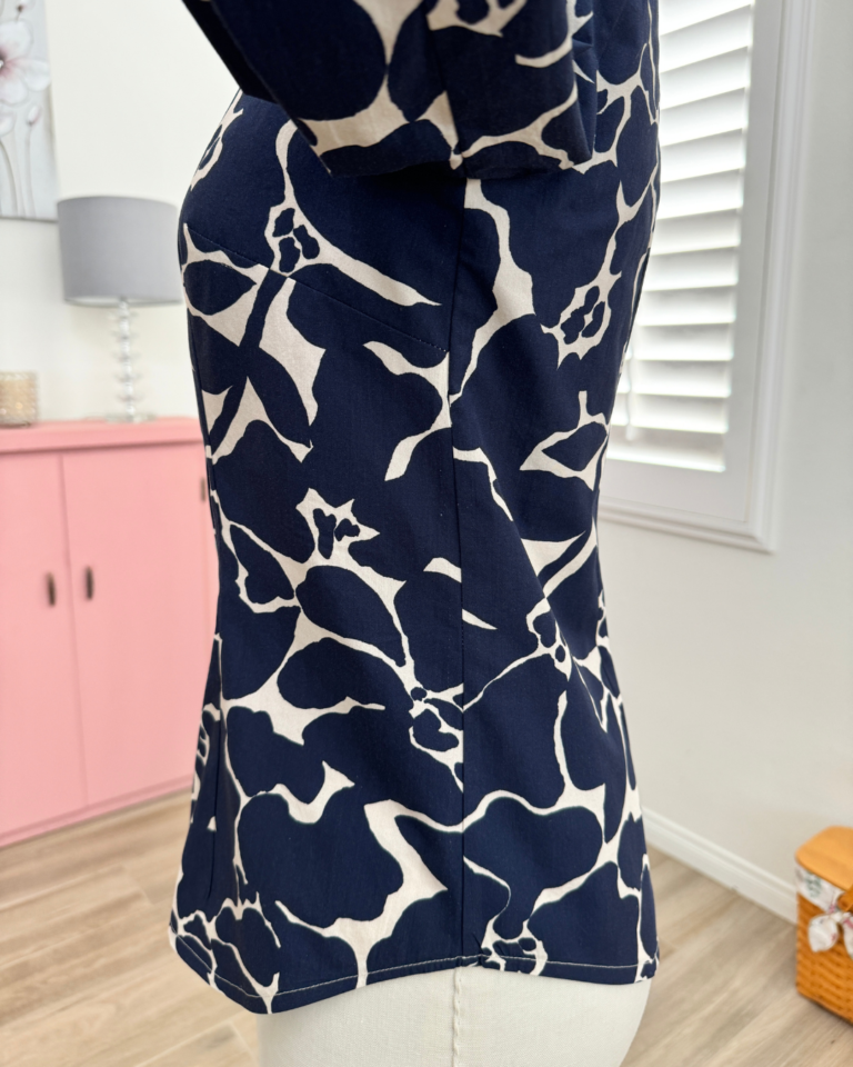 BUTTON FRONT BLOUSE | VOGUE 8772 – Anita by Design